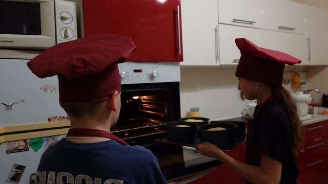 Печём куличи к Пасхе