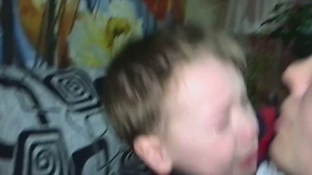 МАЛЬЧИК РЫДАЕТ ПО ИСХОДУ МАТЧА ГОНКИ)))) НЕ ТА МАШИНА ВЫИГРАЛА