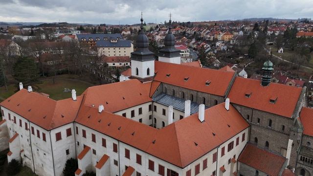 12720171_3840_2160_60fps