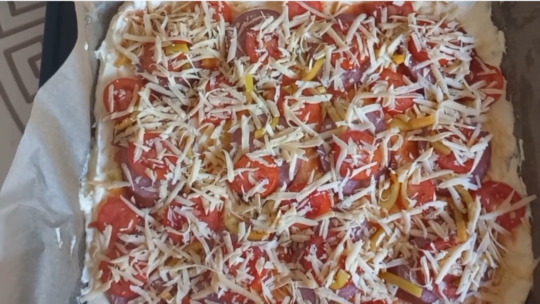 Мама готовит пиццу. Рецепт 🤗