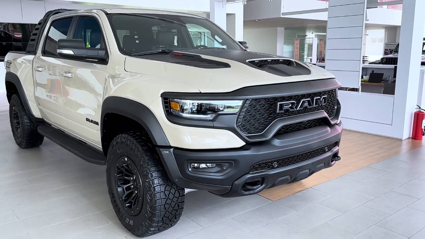 RAM 1500 CREW CAB TRX - Интерьер и Экстерьер | Видеотур