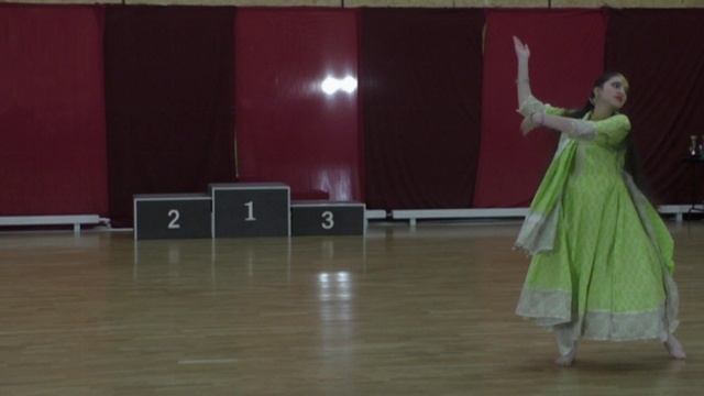 ТИТЛИЯН ВАРГА | Стиль Болливуд | ИШИКА НИГАМ | Танцевальный конкурс | Москва | Россия