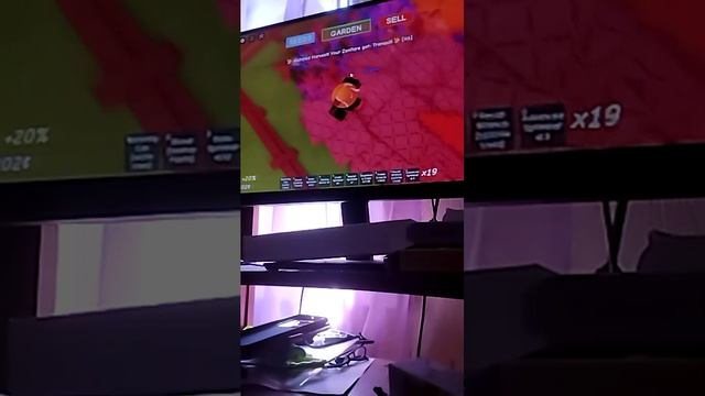 Ждëм обновление в  Grow a Garden