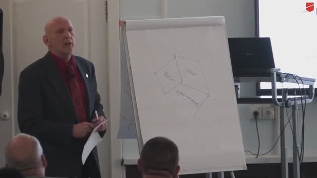 Главное правило строительства коллектива: в интересах каждого и руками каждого