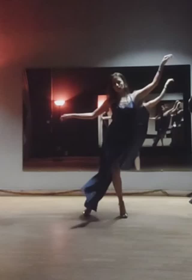 Танго Нуэво