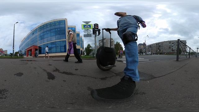 2 августа 2025. Санкт-Петербург. Поездка на моноколесе. Видео 360 градусов