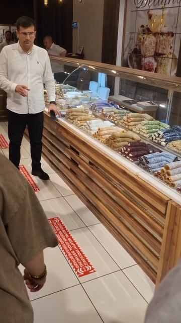 Лукум из козьего молока можно привезьти на подарки из Турции