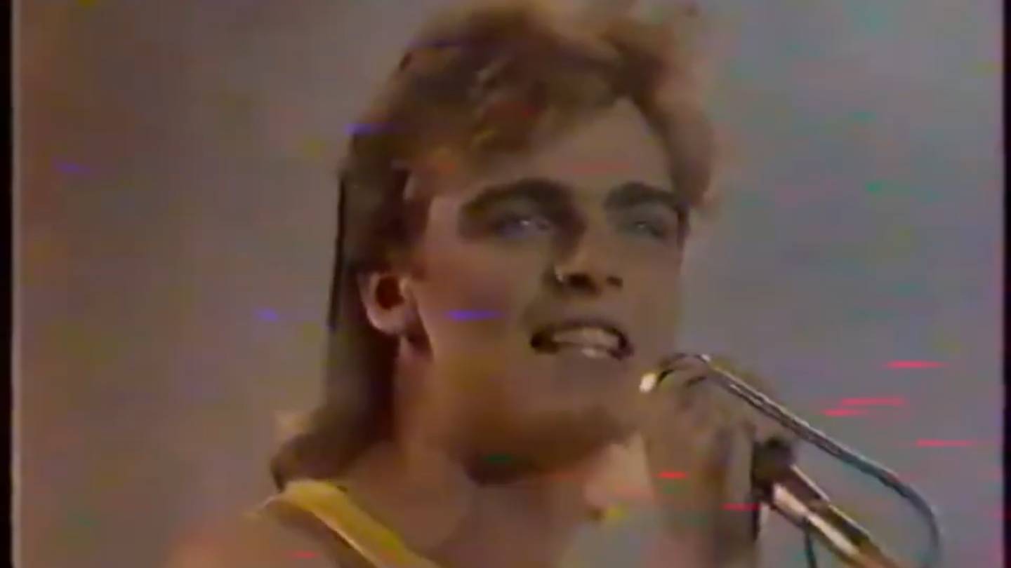 Константин Пахомов "Ты, я и море" / "Вечер зажег огни" (1989 г)