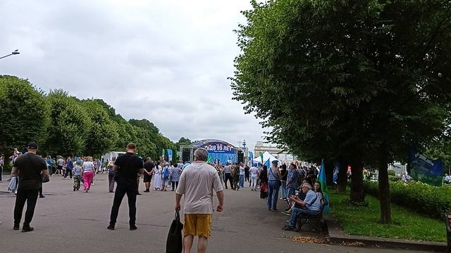 Парк Горького Москва. День Воздушно-десантных войск.Концерт посвященный 95-й годовщине ВДВ