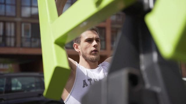 Force-2807 Уличный тренажер верхняя тяга с переменной нагрузкой ZAVODSPORTA