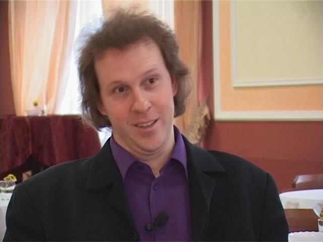 Денис Шаповалов в программе телеканала СТС-Астрахань "Toto Bene", эфир от 23.03.2012