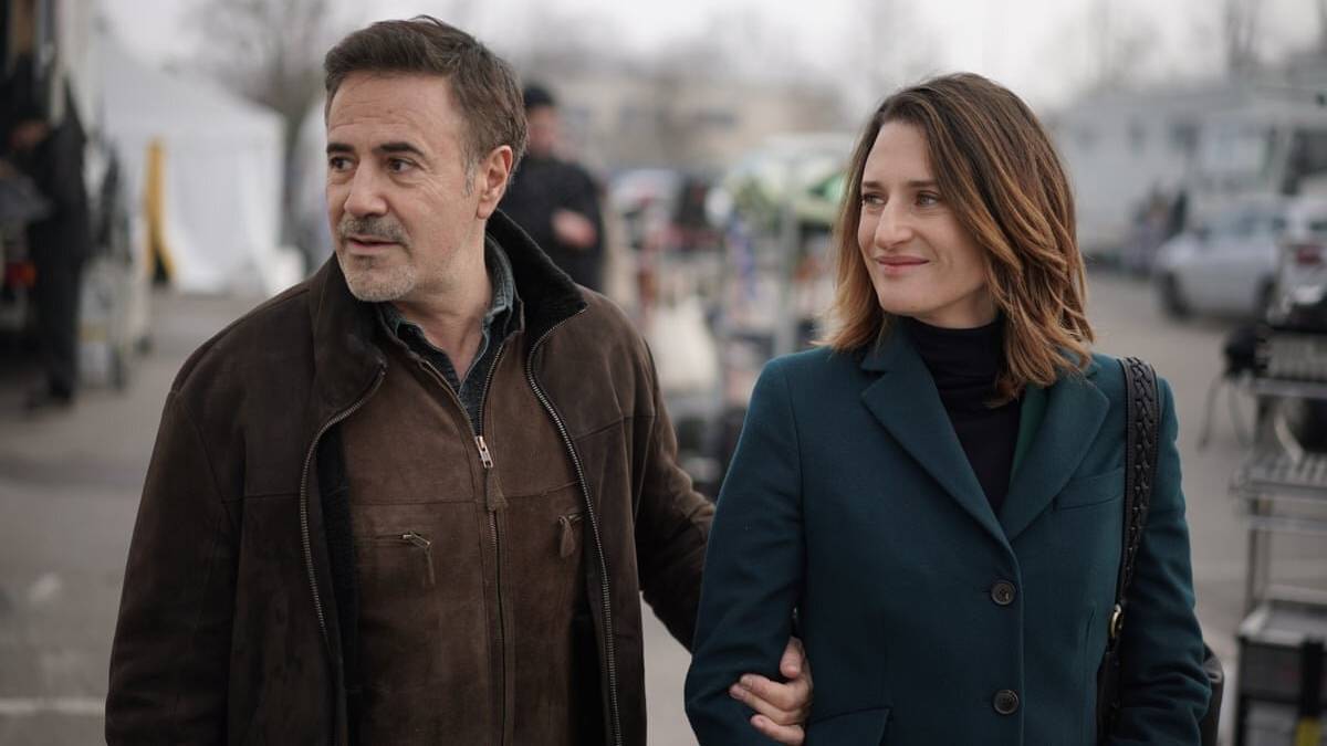 Сериал Десять процентов - 3 сезон 1 серия / Dix pour cent