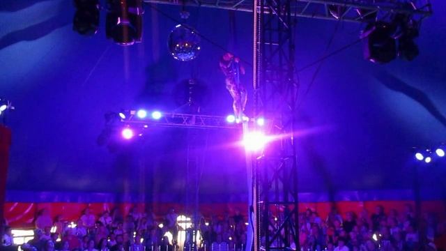 Воздушная гимнастка