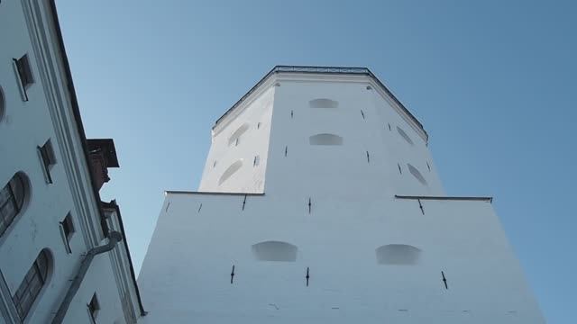 Двор в средневековом замке - город Выборг.