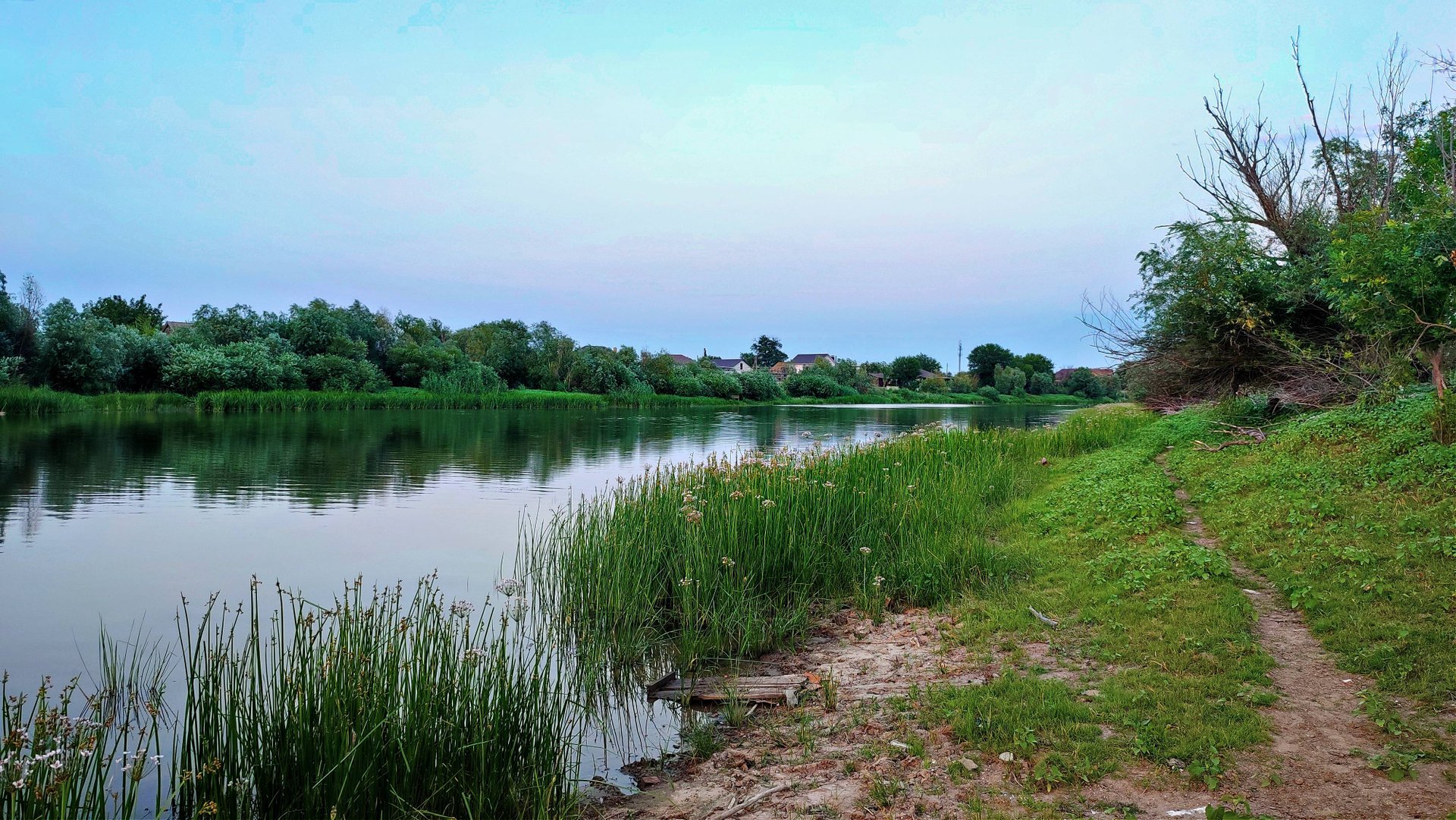 Вечер на реке:звуки природы для релаксации, сна и медитации