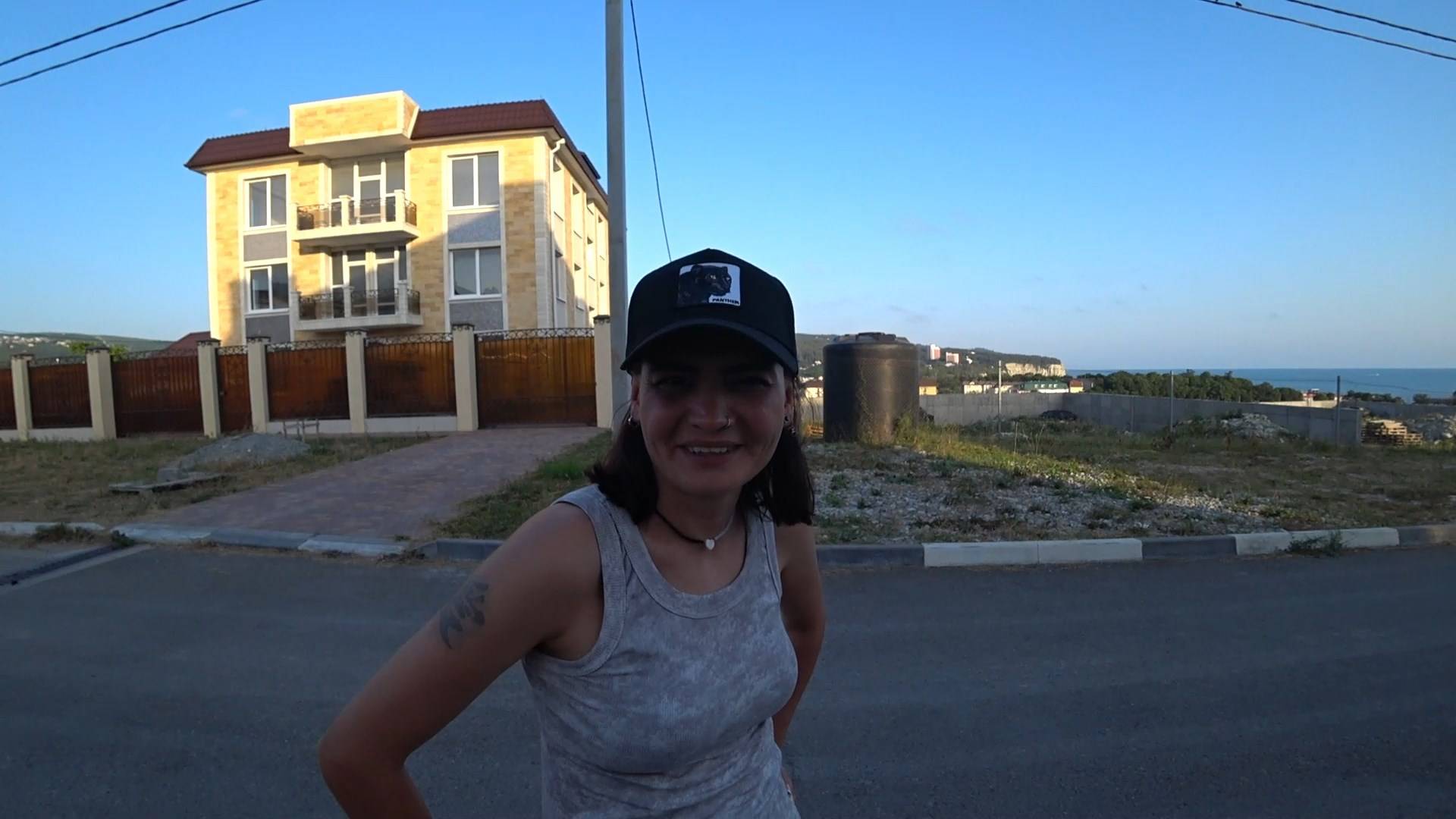 НАШЕ ПУТЕШЕСТВИЕ НА МОРЕ В ГЕЛЕНДЖИК / ВОЛГОГРАД - ДИВНОМОРСК / ОБЗОР КВАРТИРЫ / РУМ ТУР / ЧАСТЬ 3