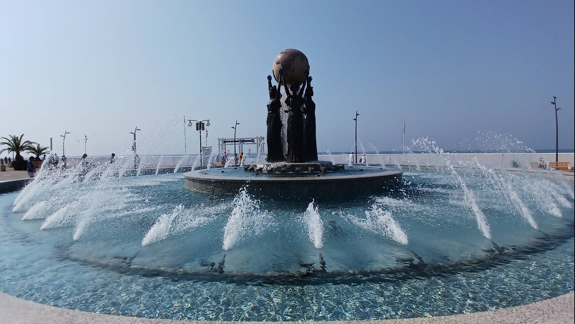 Фонтан Дружбы народов