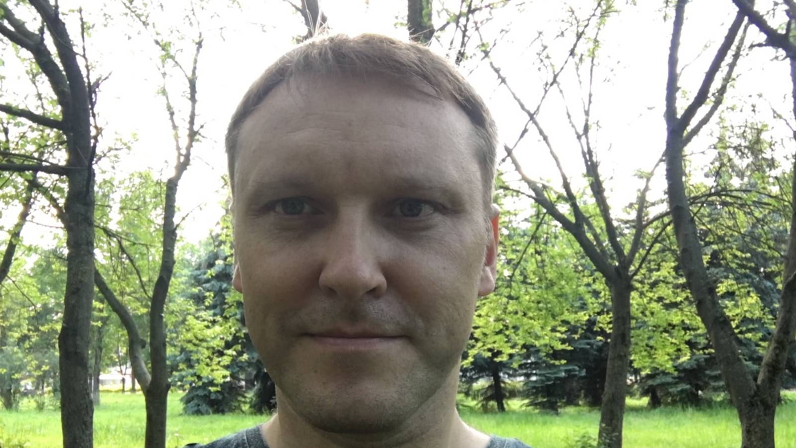 В лиге должен быть один владелец