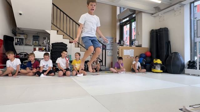 1 августа 2025