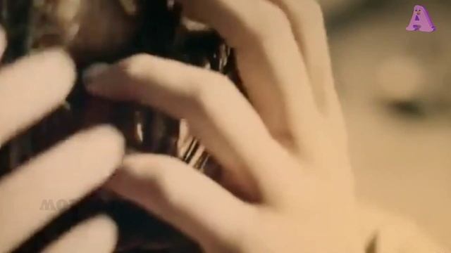 Юлия Славянская -  Две Тысячи  (1080p)