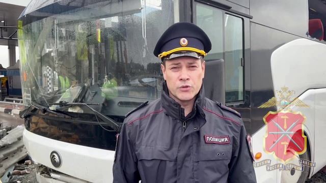 Комментарий с места ДТП на 288 км М4 врио начальника Управления Госавтоинспекции УМВД Сергея Каткова