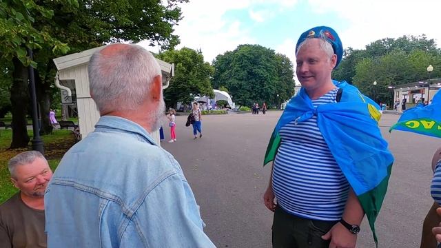 Вальдемар 25. 32 серия. Десантники Деды