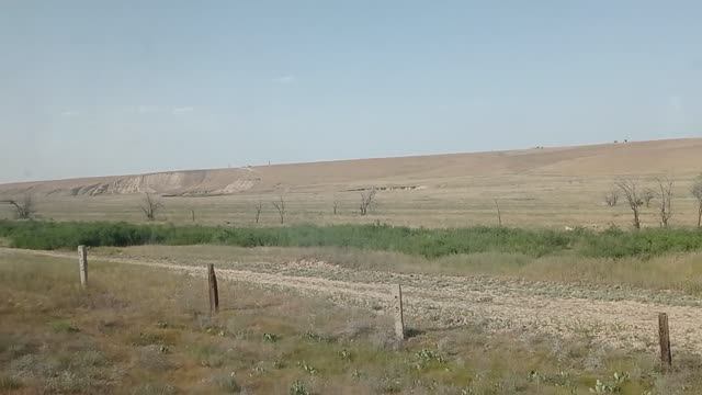 Пейзажи Оренбурго-Ташкентской магистрали: пустыня Кызылкум и другие