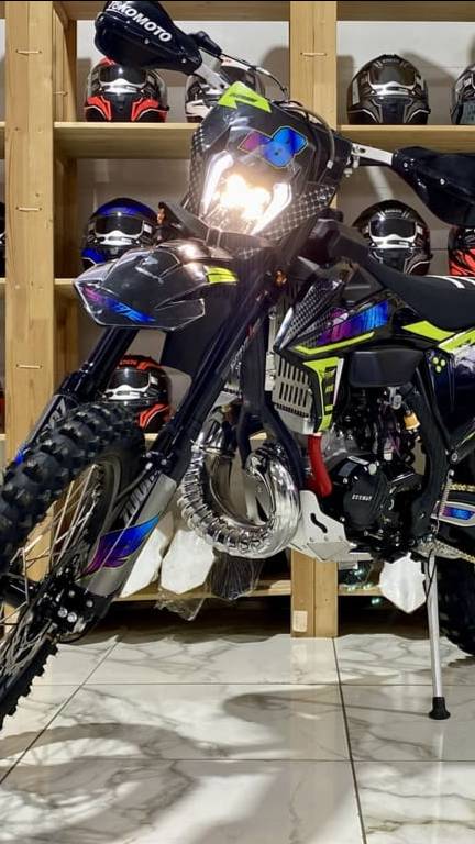 Мотоцикл эндуро Zuumav MT 250