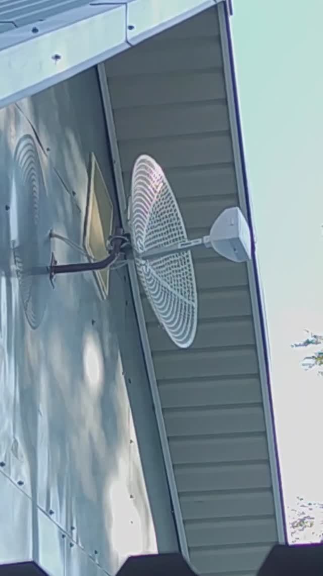 2025-08-05 Усилитель интернета на дачу. Часть 2. Подключаю антенну