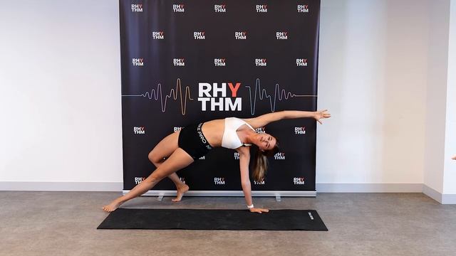 Начинаем утро с йоги | RHYTHM | 2021