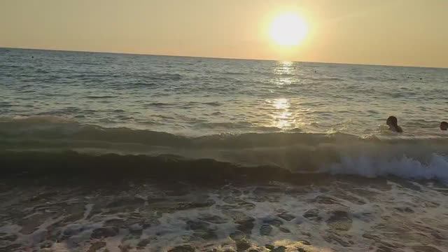 Отдых на черном море. Пляж Нахимовец. Удивительный закат. Вкусняшки от Маринки😋