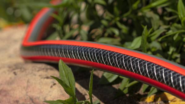 Преимущества армированных шлангов из линейки GARDEN ЖУК