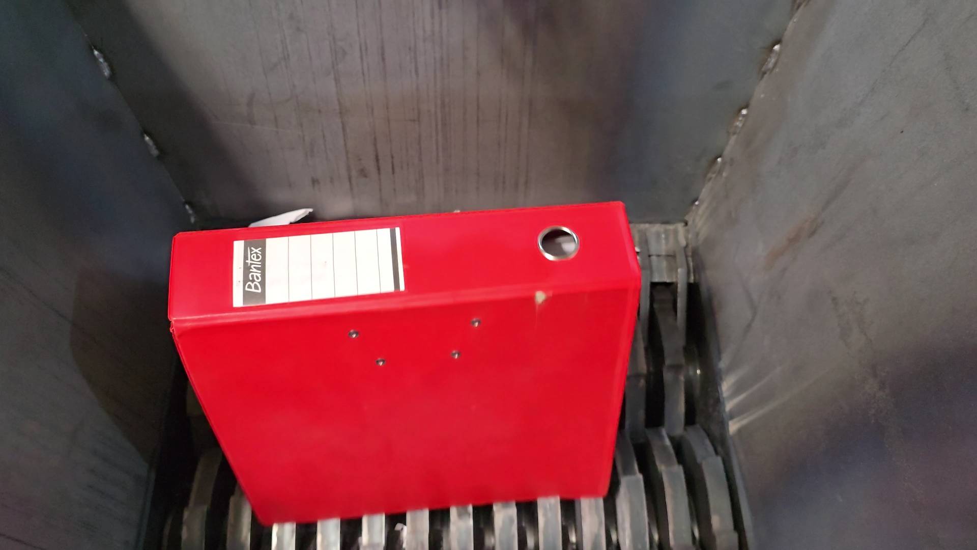 Шредер для бумаги промышленный | Дробление бумаги, скоб, картона, файлов ИШМ-220-500 (усиленный)