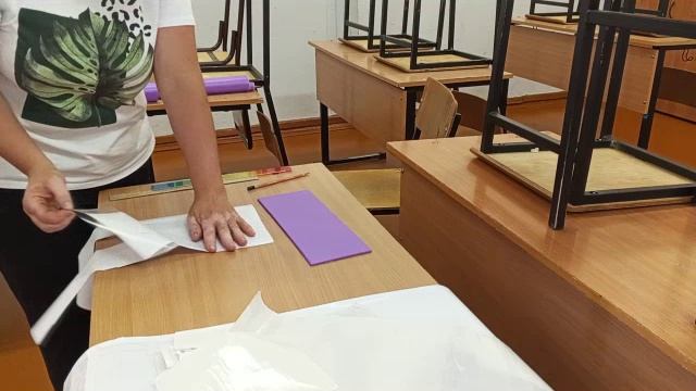 Изготовление таблички своими руками на школьный кабинет.