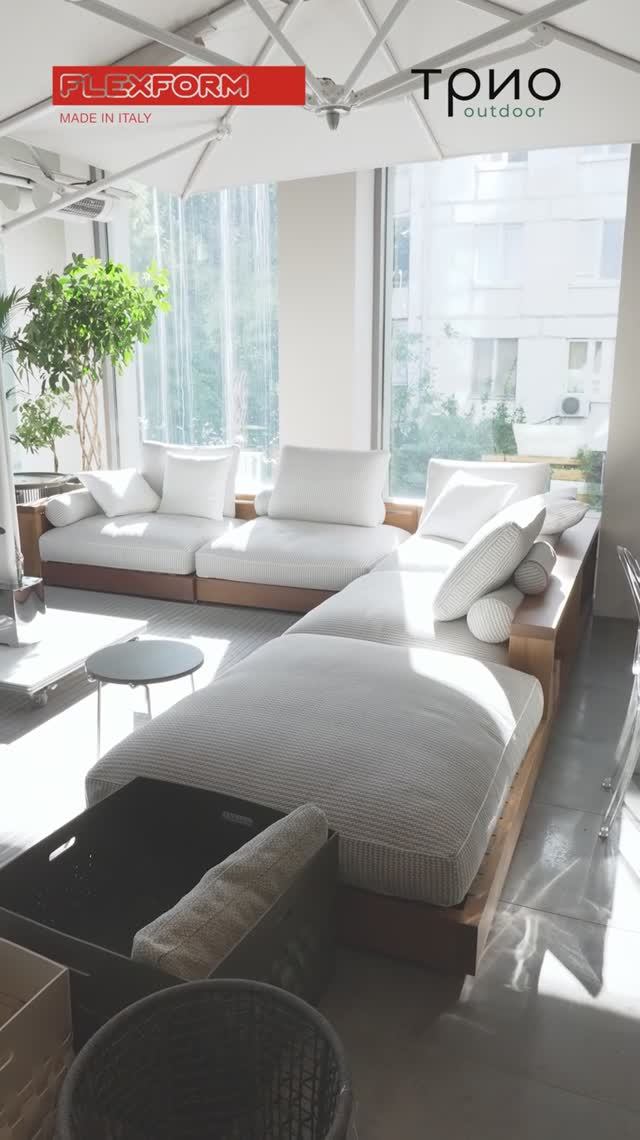 Уличный диван Hamptons от Flexform