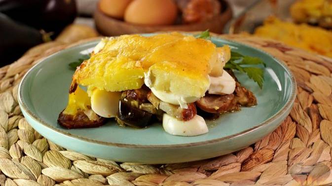 Вкусная и нажористая. КАРТОФЕЛЬНАЯ ЗАПЕКАНКА С БАКЛАЖАНАМИ