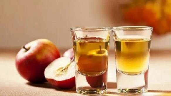 РЕЦЕПТ ЯБЛОЧНОЙ НАЛИВКИ. ПРОСТОЙ СПОСОБ #рецепт #яблоки #наливка