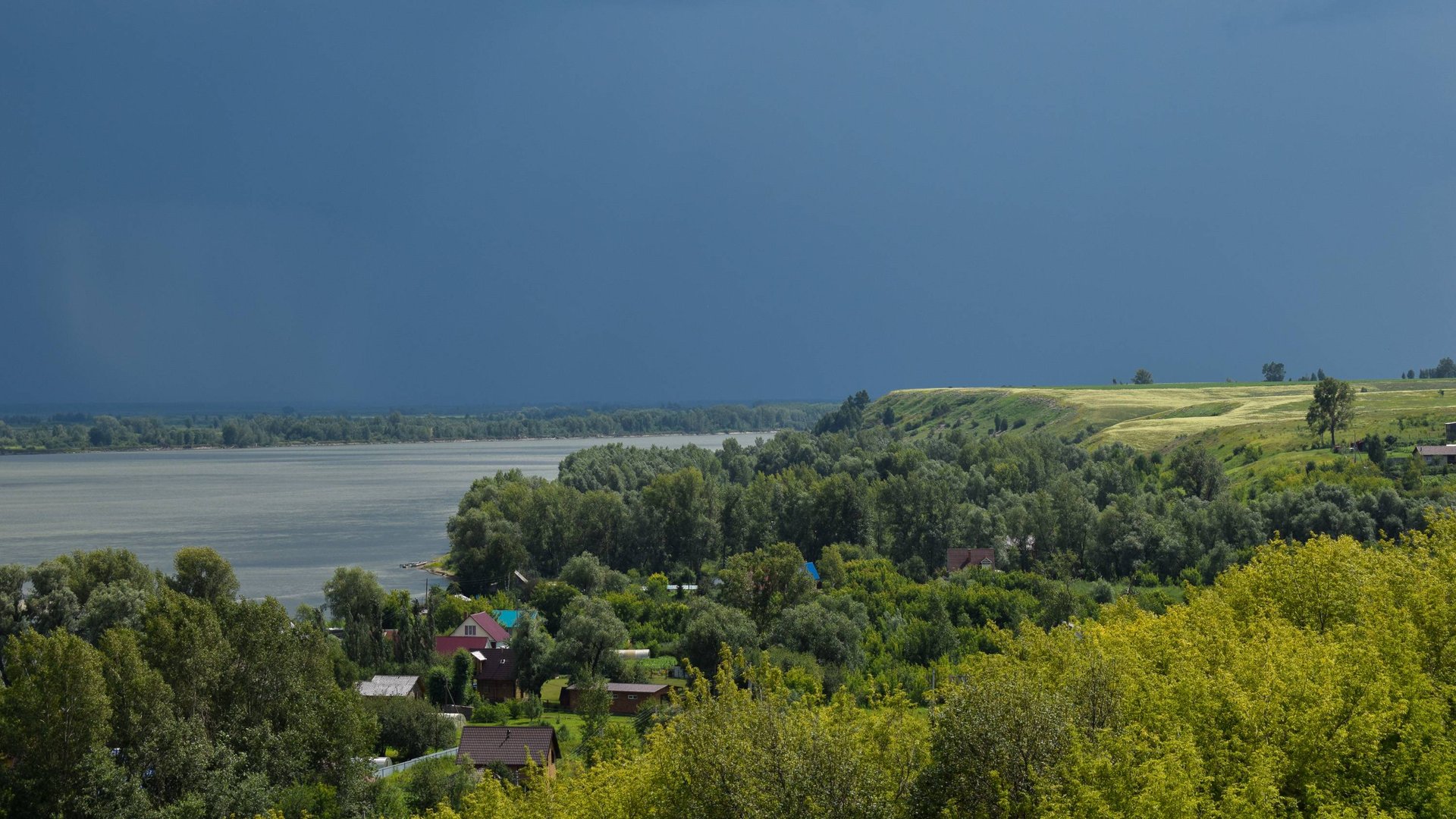 Обь в районе Калистратихи.