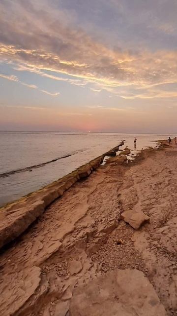 На вечерней зорьке...