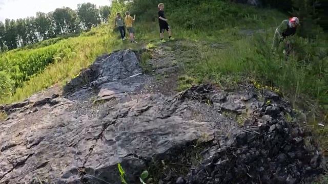 Водопад в кратере метеорита! Это Астроблема?