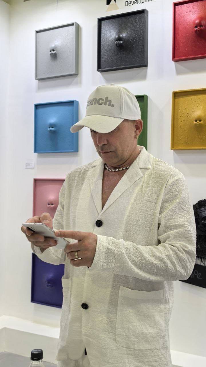 Владислав Аксёнов на  World Art Dubai 2025