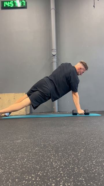 Планка с выходом в боковую планку