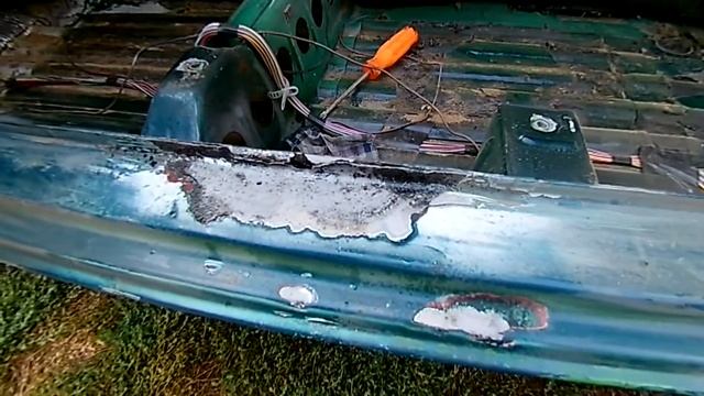 Колхозный ремонт ЛКП на пороге автомобиля Ока