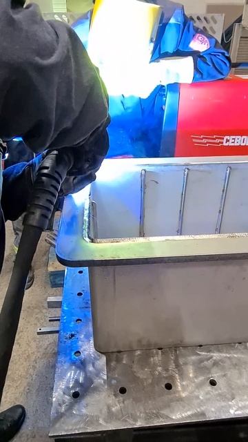 Сварка в режиме Pulse на аппарате Cebora KINGSTAR 520 TS