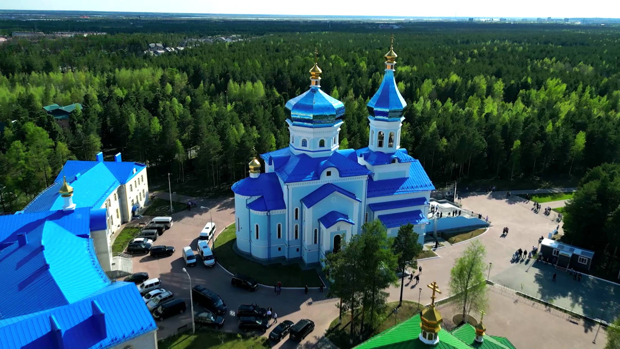 10 лет женскому монастырю Сургута