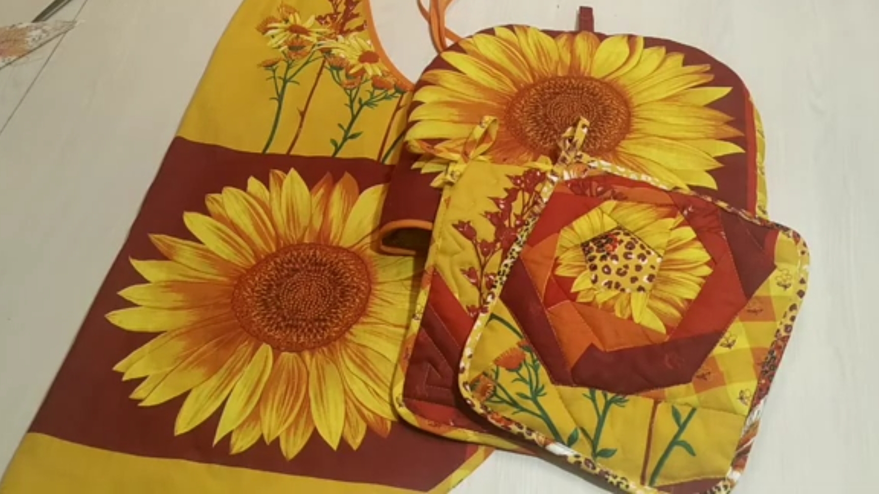 Прихватка из мелких лоскутков (в технике безумный лоскуток)