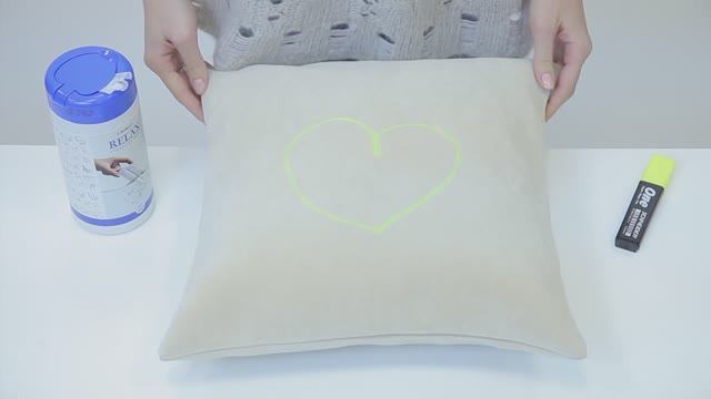 RelaxCollection. Стираем маркер и шоколад с ткани