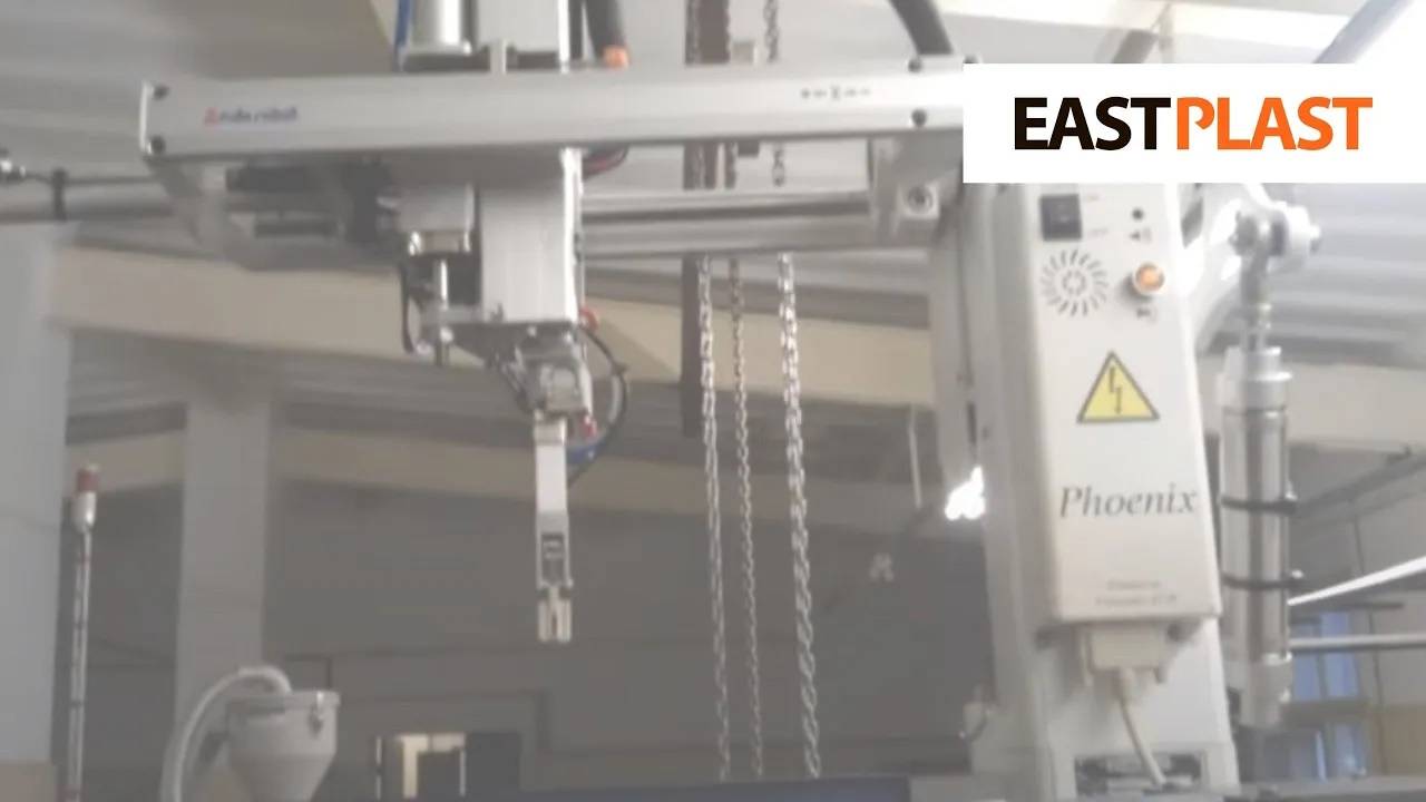 Видео работы робота манипулятора Phoenix