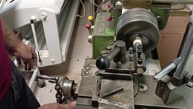 было 04 мм стало 002 мм убираем биение кулачков тв4