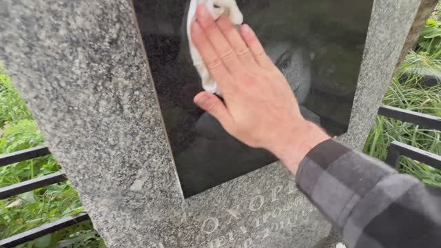 СМЕРТЬ ЛЮБИМОГО ЧЕЛОВЕКА ОТ РУК БАНДИТОВ СЛОМАЛА ЖИЗНЬ АКТРИСЫ ЖАННЫ ПРОХОРЕНКО | ХОВАНСКОЕ КЛАДБИЩЕ